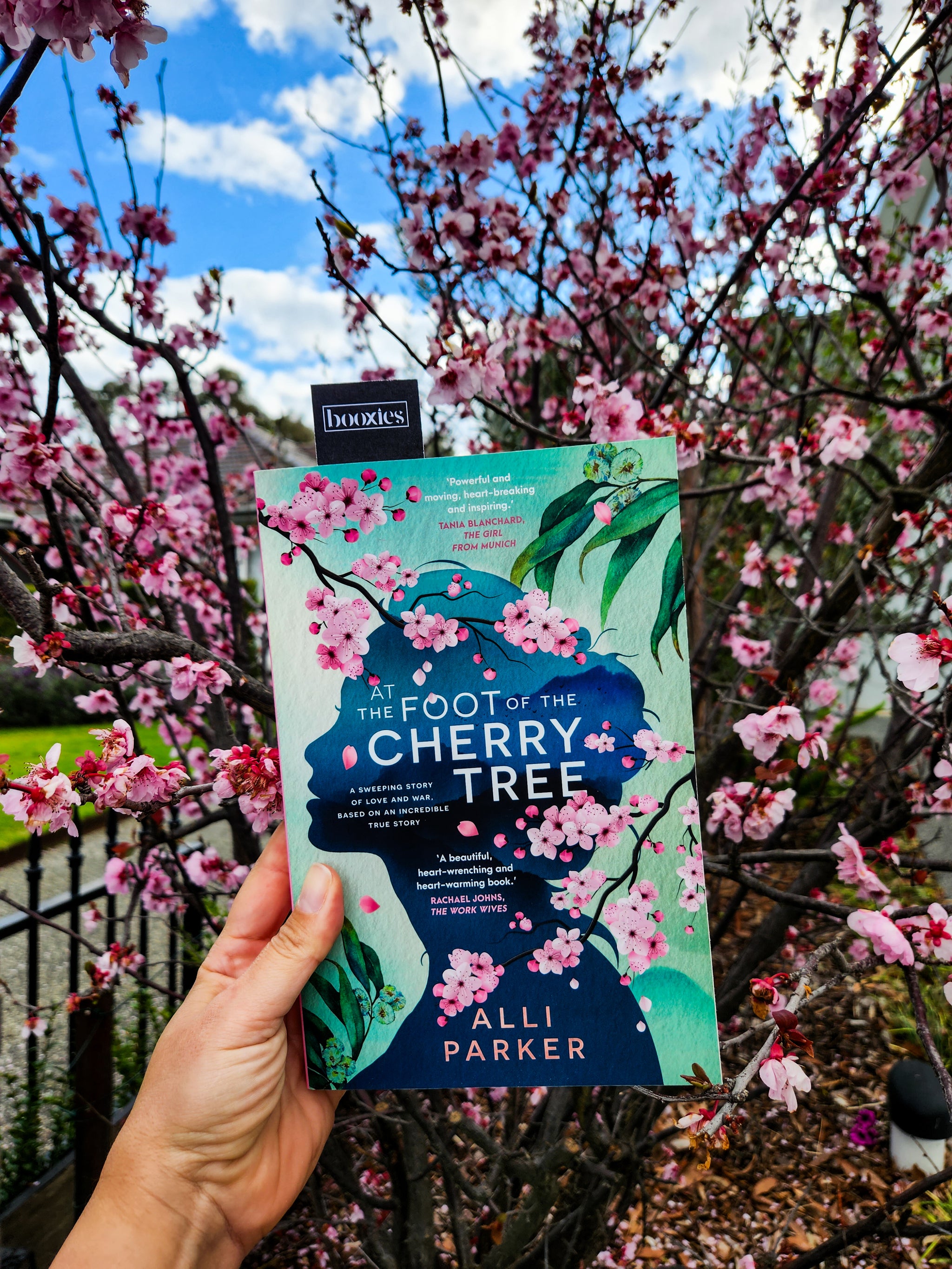 Your Guide to the Perfect Valentine's Day Romance Novel | Bookish Blog | Booxies